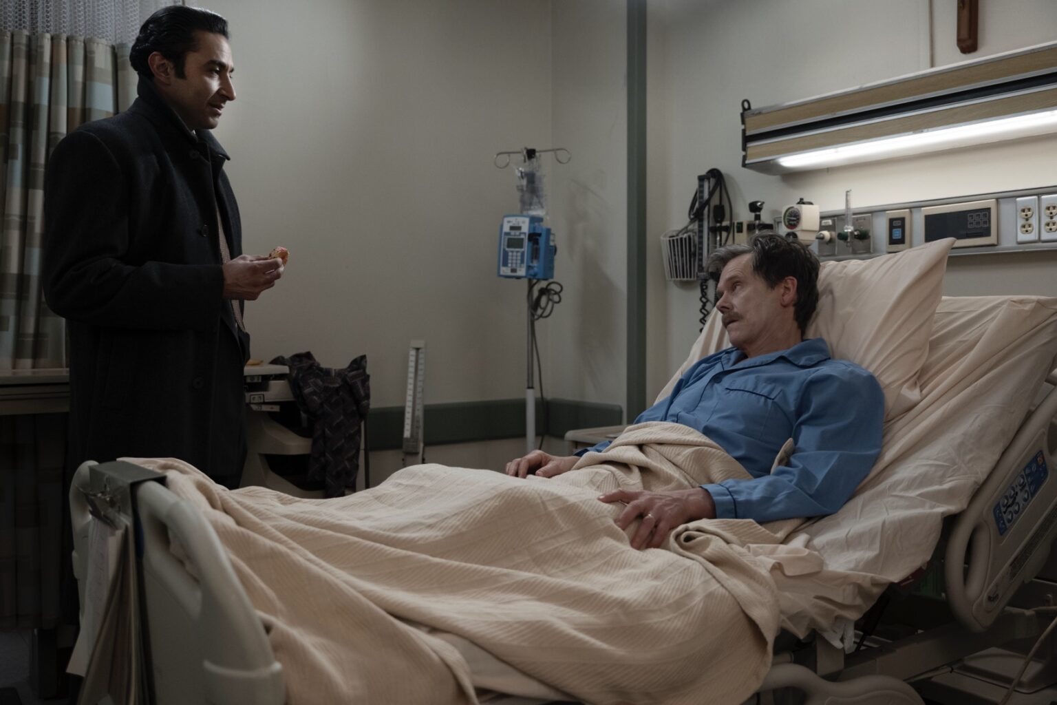 CITY ON A HILL Season 3 Episode 6 Photos Tenderness | Seat42F