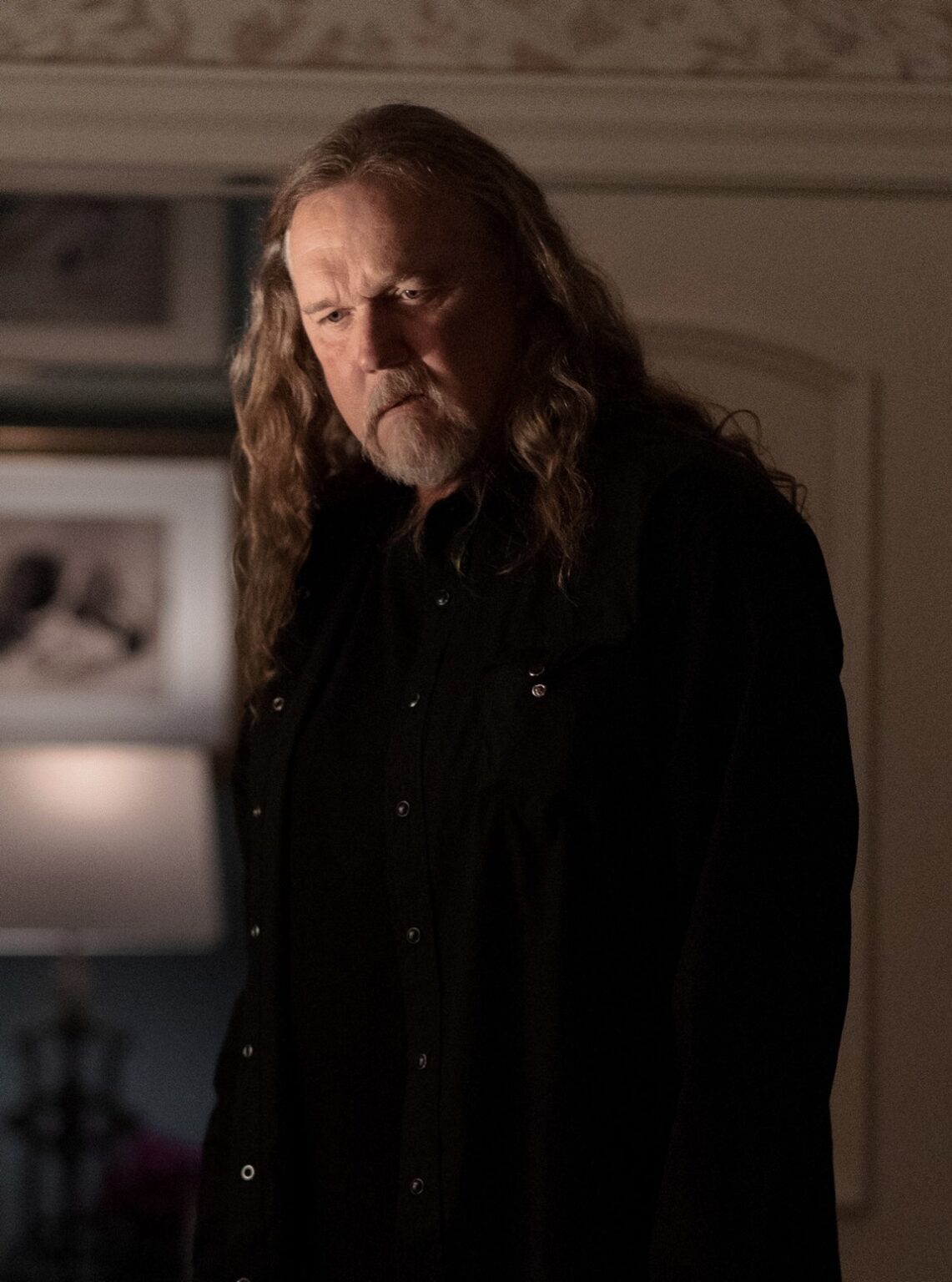 MONARCH Season 1 Episode 2 Photos There Can Only Be One Queen | Seat42F