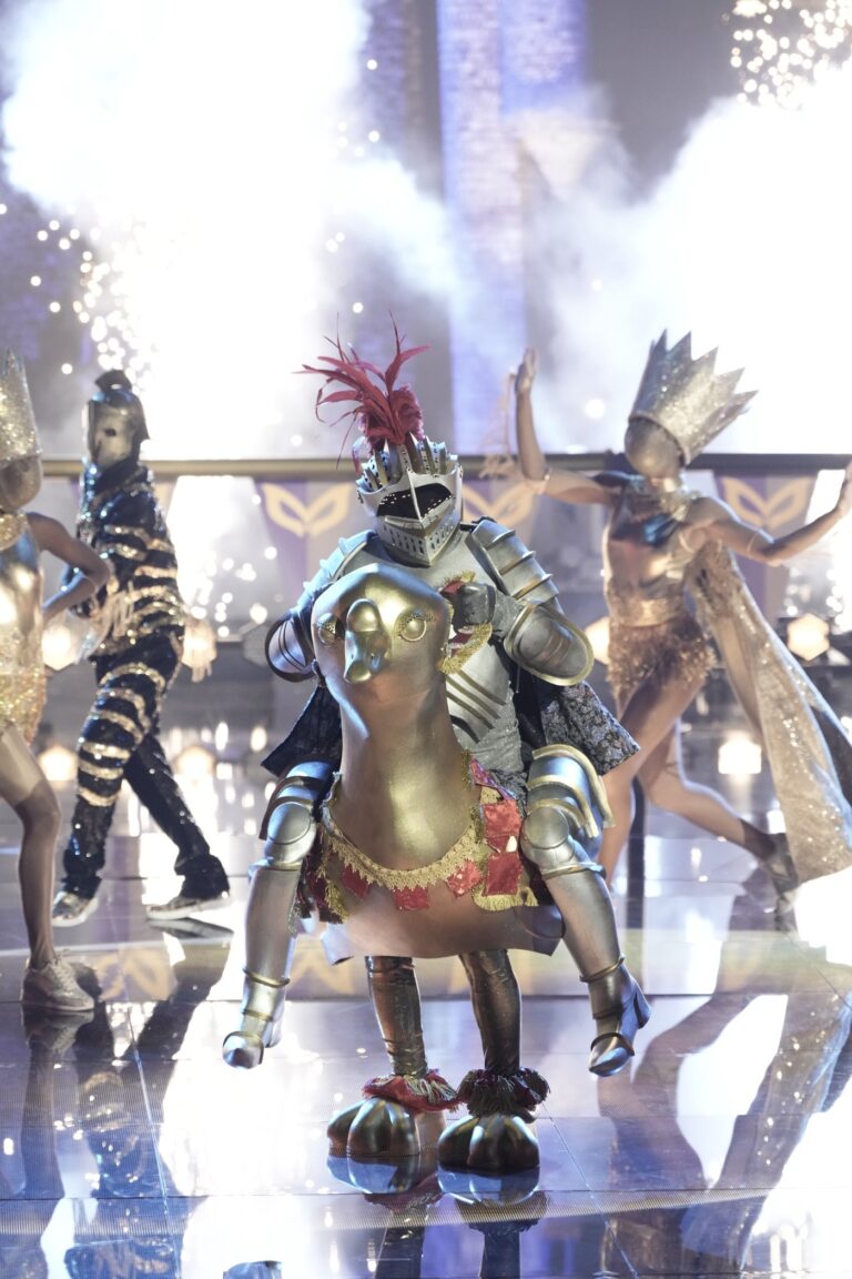 THE MASKED SINGER Season 8 Episode 1 Photos | Seat42F