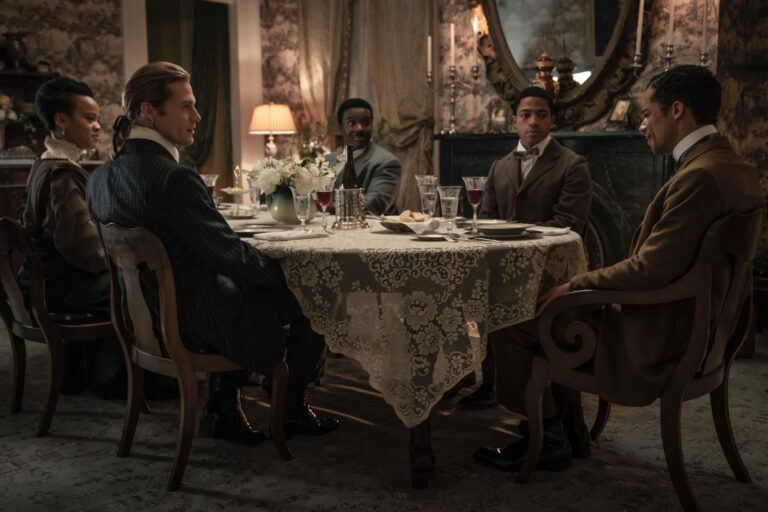 INTERVIEW WITH THE VAMPIRE Season 1 Episode 1 Photos In Throes Of ...