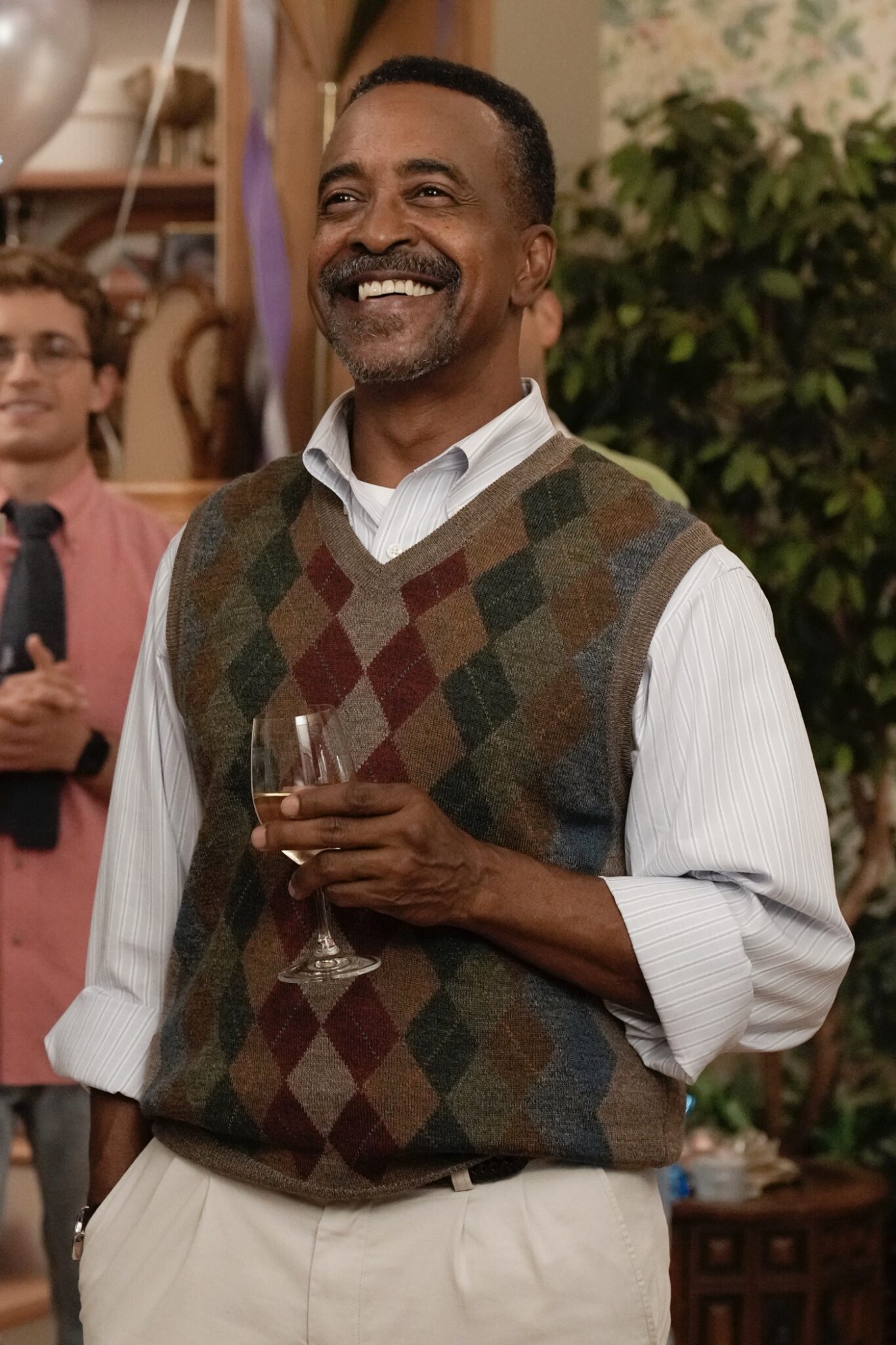 THE GOLDBERGS Season 10 Episode 4 Photos Man Of The House | Seat42F