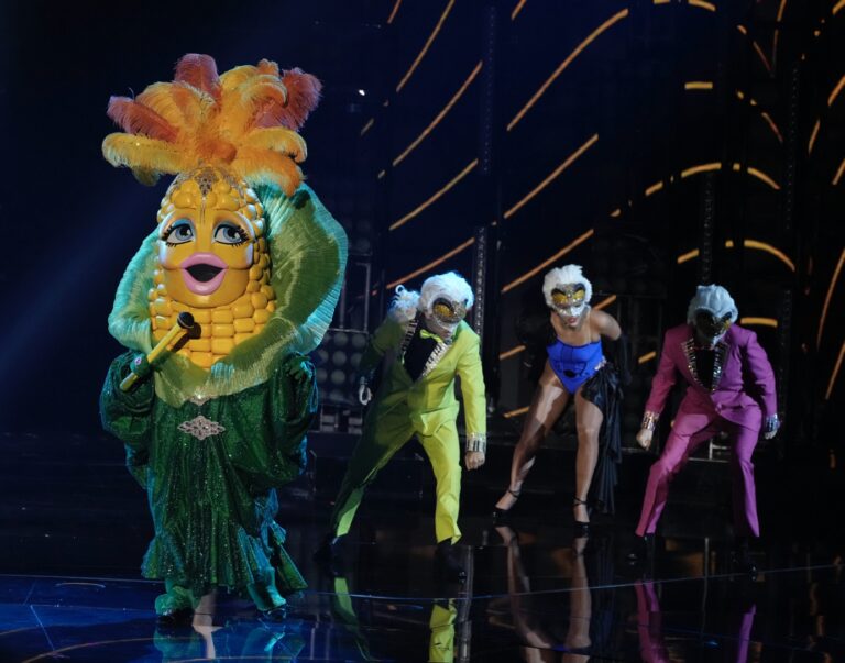 THE MASKED SINGER Season 8 Episode 4 Photos Andrew Lloyd Webber Night ...