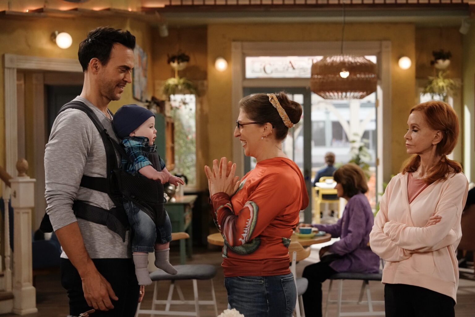 CALL ME KAT Season 3 Episode 3 Photos Call Me Thor | Seat42F