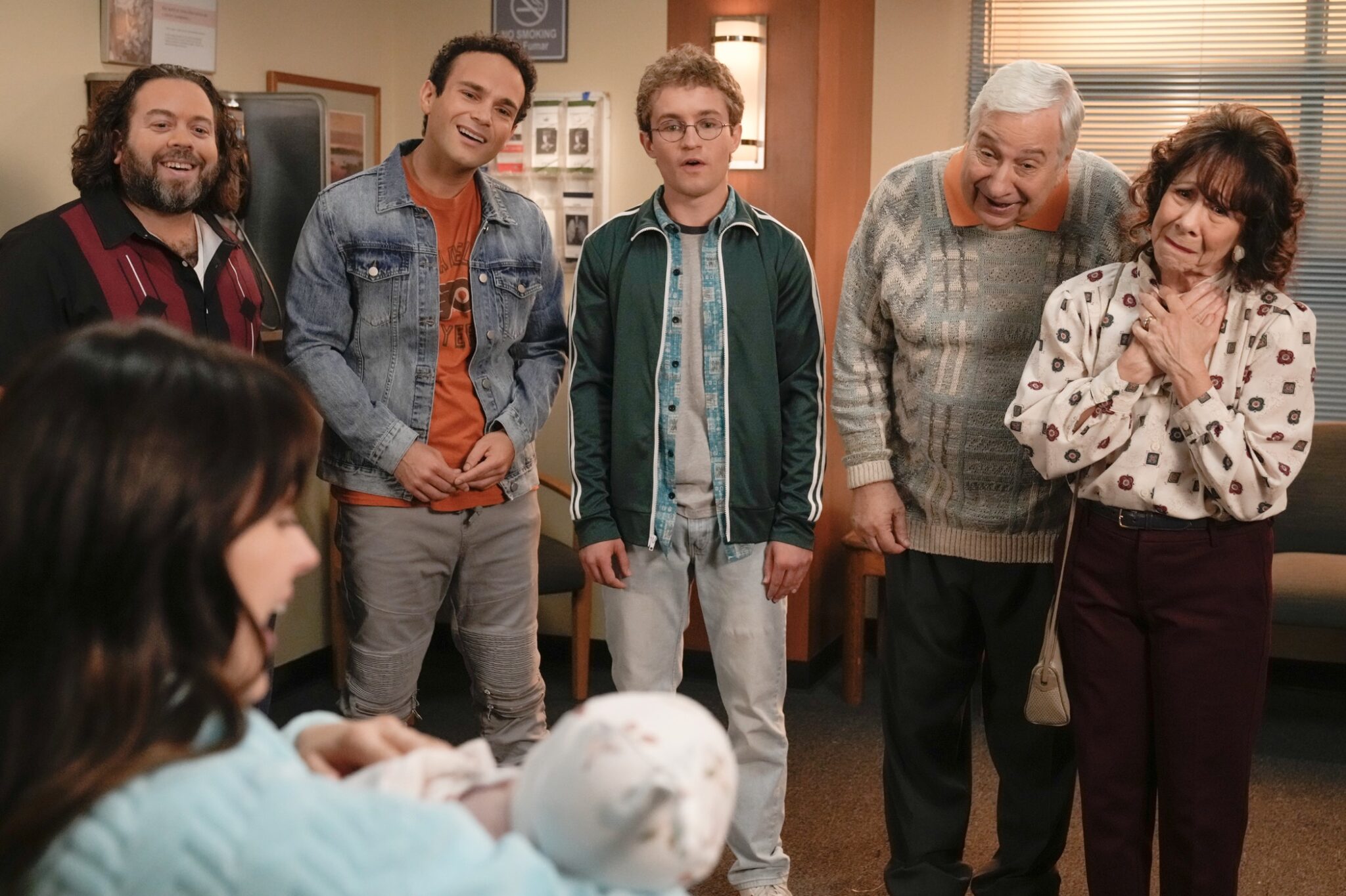 THE GOLDBERGS Season 10 Episode 5 Photos Uncle-ing | Seat42F