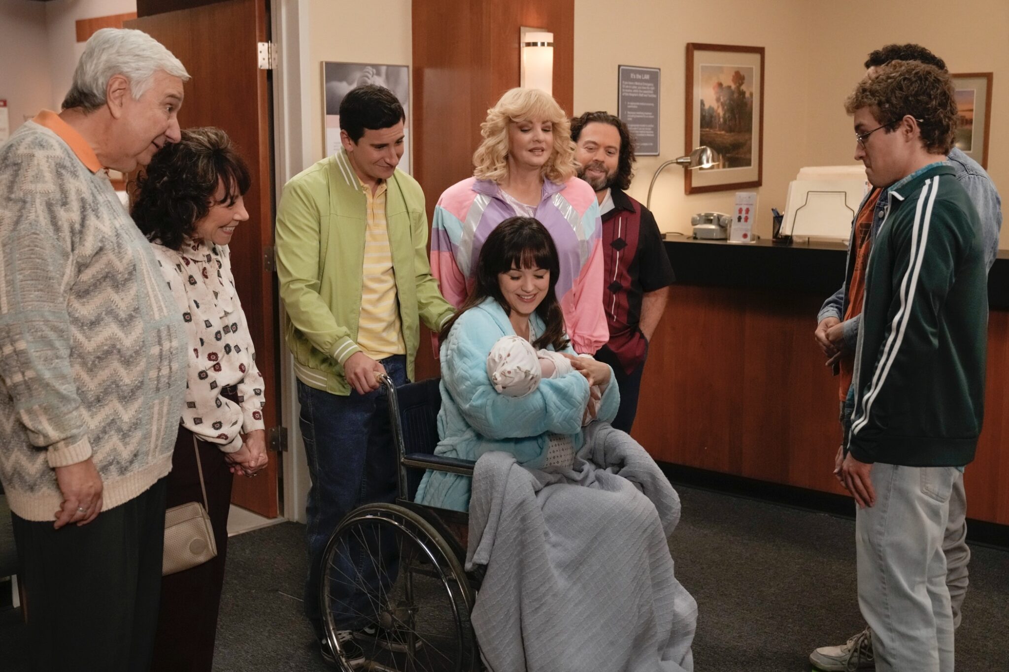 THE GOLDBERGS Season 10 Episode 5 Photos Uncle-ing | Seat42F