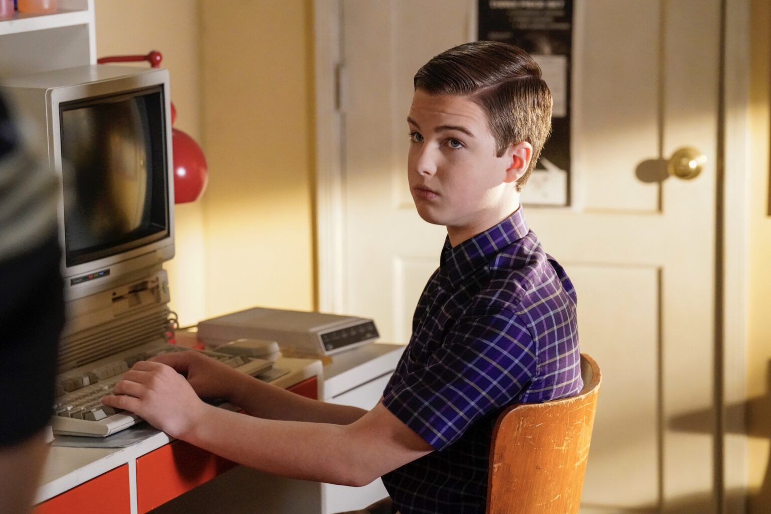 YOUNG SHELDON Season 6 Episode 4 Photos Blonde Ambition And The Concept ...