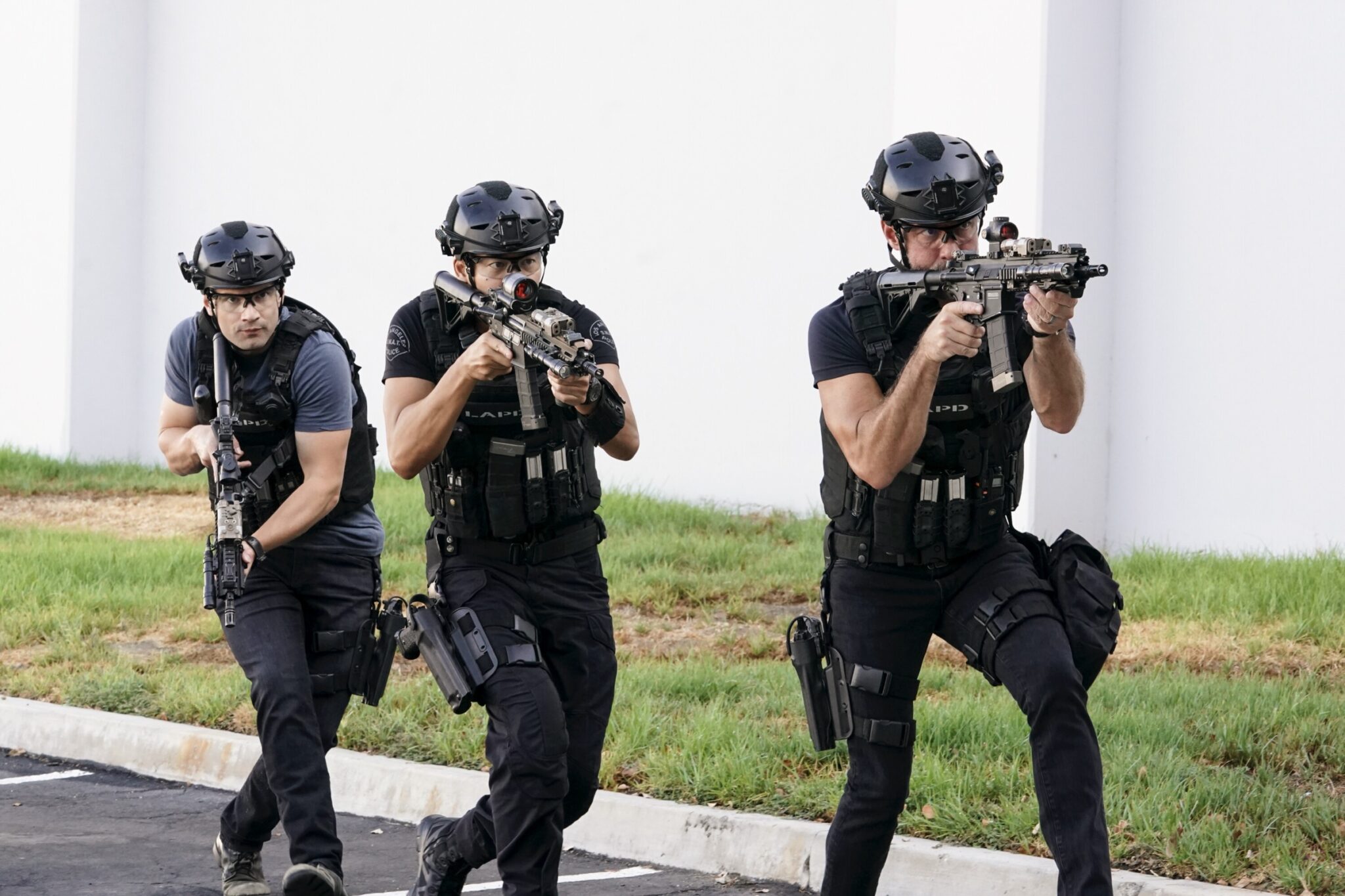 SWAT Season 6 Episode 3 Photos Whoa Black Betty | Seat42F