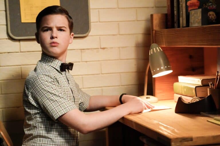 YOUNG SHELDON Season 6 Episode 5 Photos A Resident Advisor And The Word ...