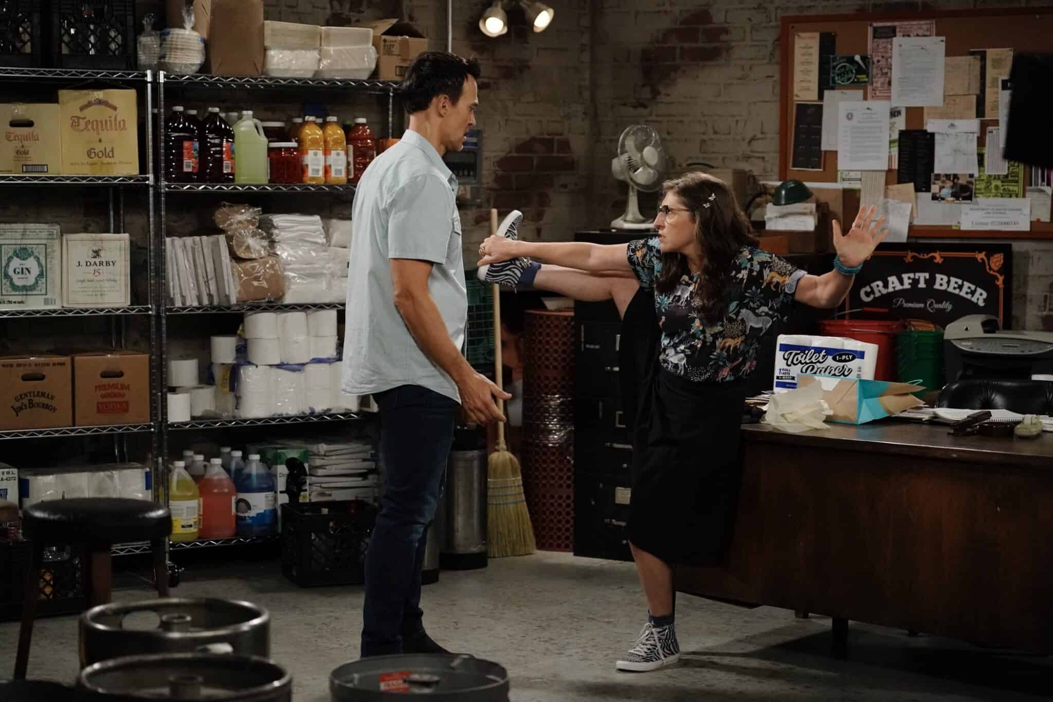 CALL ME KAT Season 3 Episode 5 Photos Call Me Uncle Dad | Seat42F