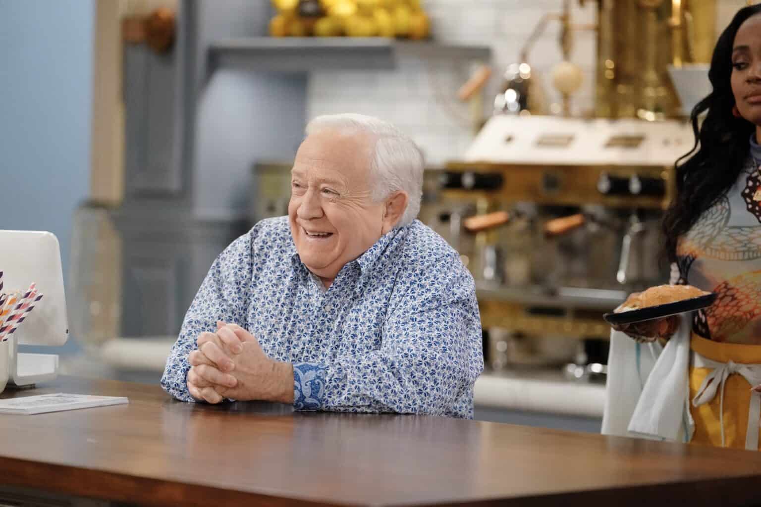 CALL ME KAT Season 3 Episode 5 Photos Call Me Uncle Dad | Seat42F