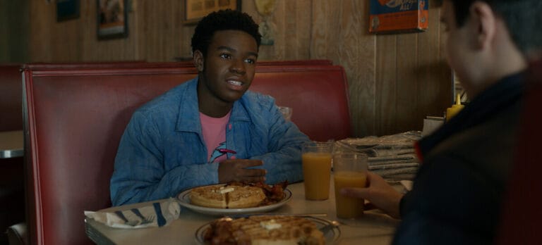 STARGIRL Season 3 Episode 9 Photos Frenemies Chapter Nine The Monsters ...