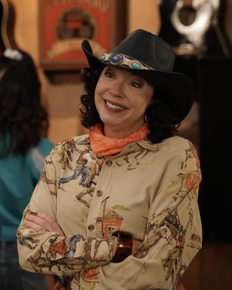 THE GOLDBERGS Season 10 Episode 7 Photos Rhinestones And Roses | Seat42F