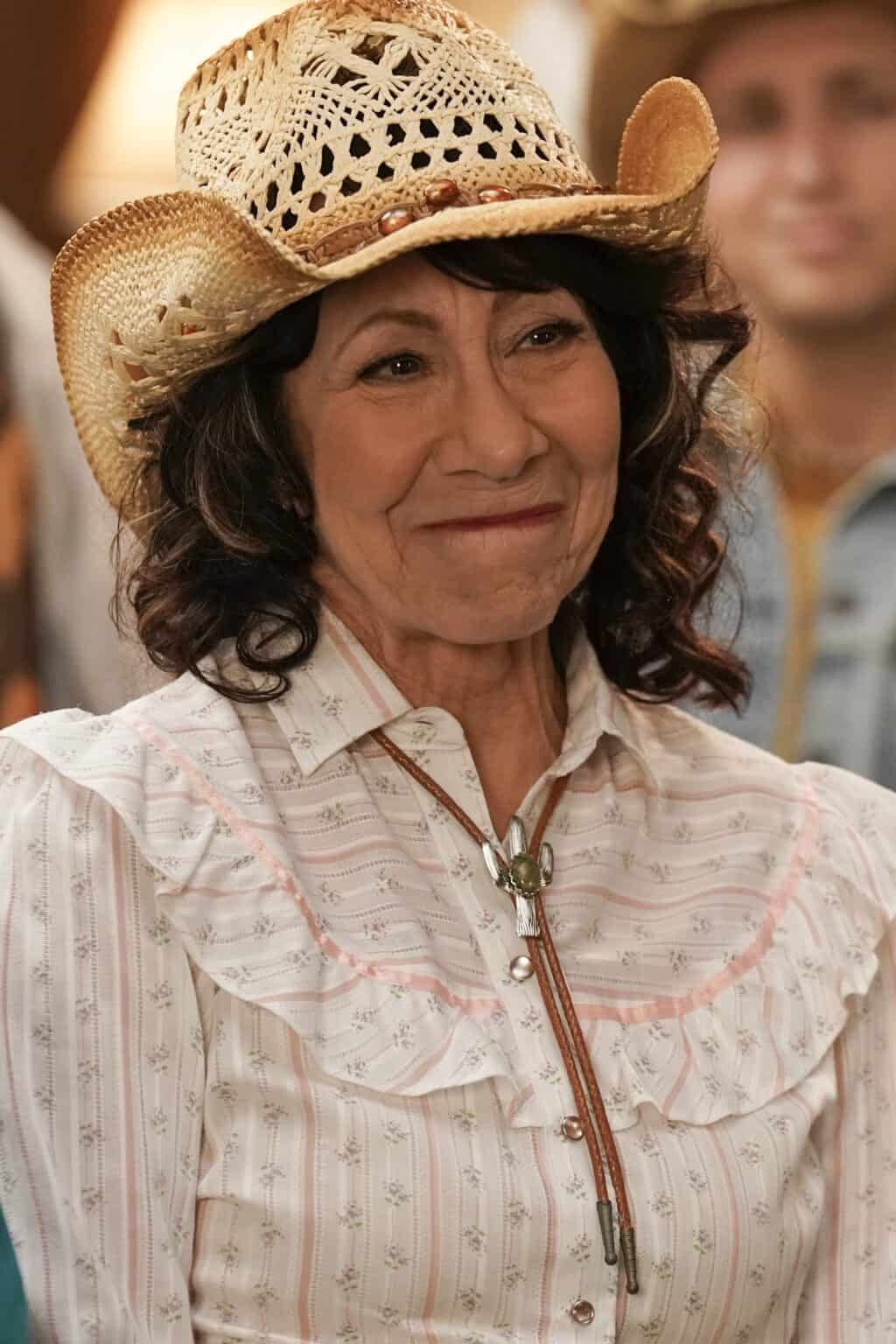 THE GOLDBERGS Season 10 Episode 7 Photos Rhinestones And Roses | Seat42F