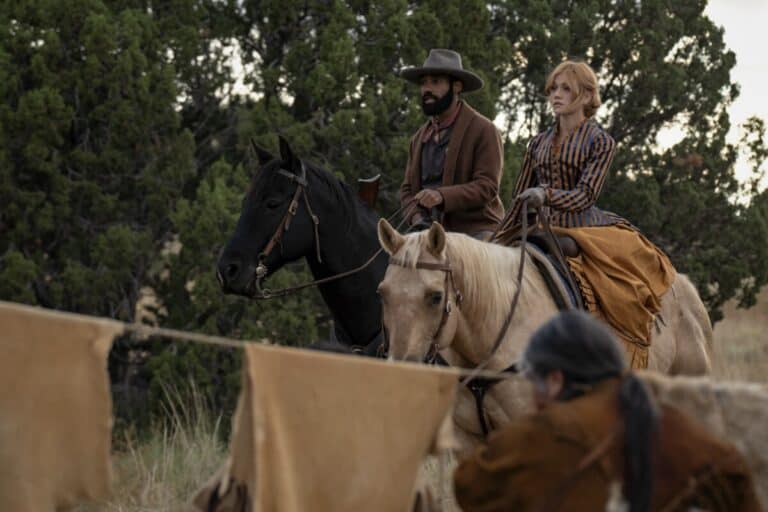 WALKER INDEPENDENCE Season 1 Episode 7 Photos The Owl And The Arrow ...