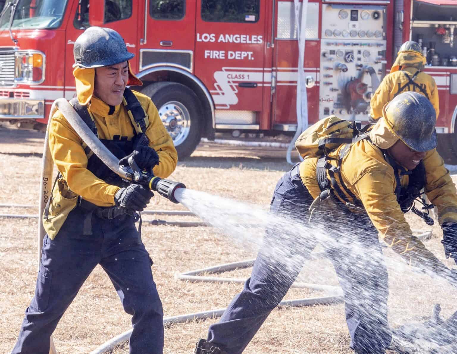 911 Season 6 Episode 9 Photos Red Flag | Seat42F