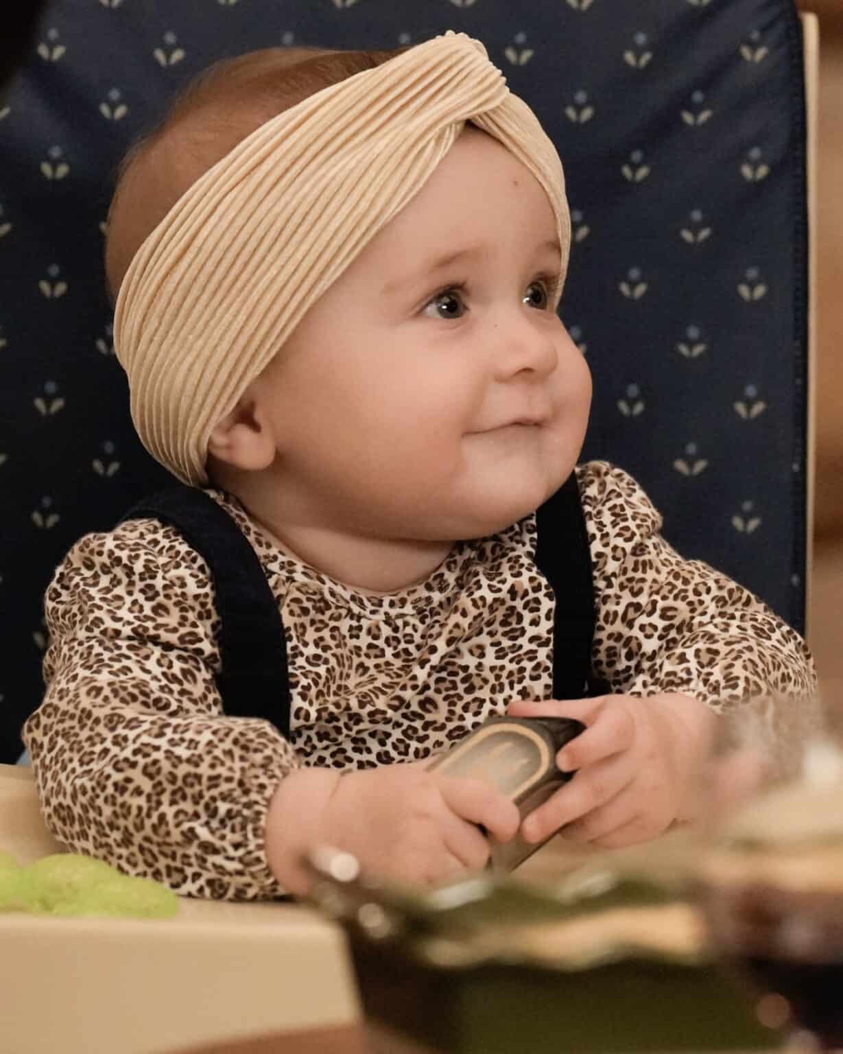 THE GOLDBERGS Season 10 Episode 10 Photos Worst Grinch Ever | Seat42F