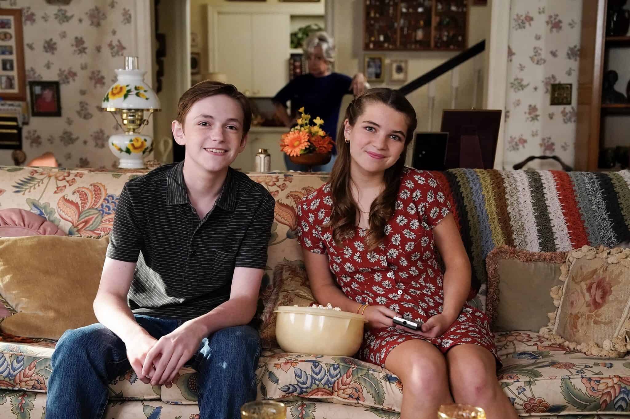 YOUNG SHELDON Season 6 Episode 9 Photos College Dropouts and the ...
