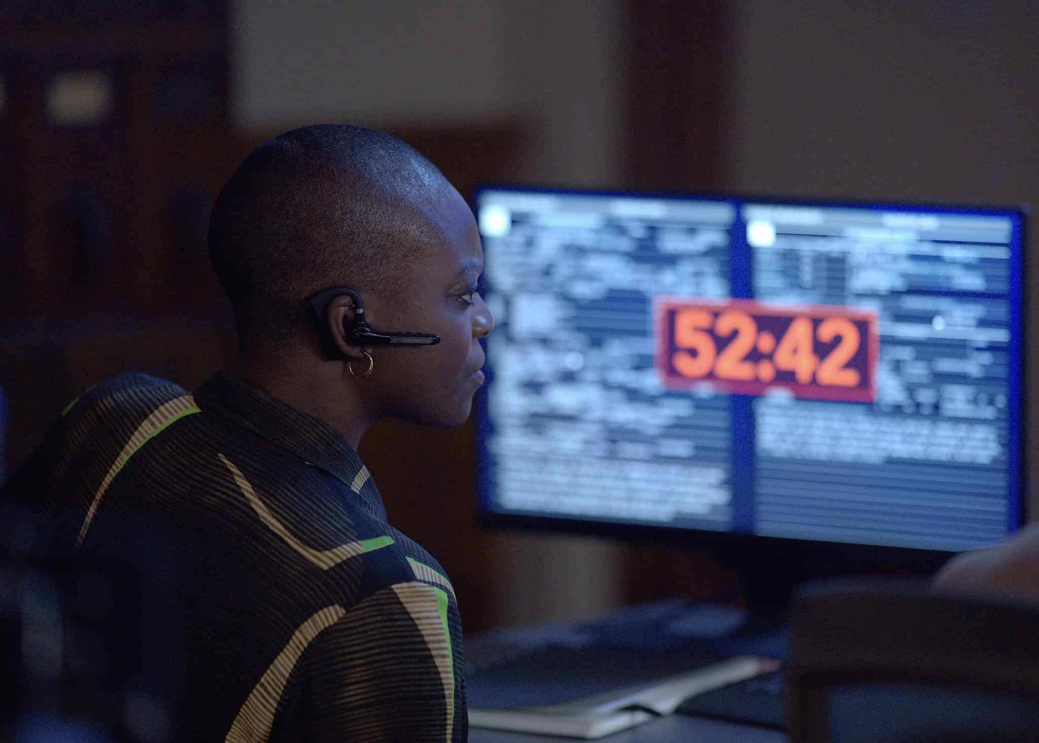 ALERT MISSING PERSONS UNIT Season 1 Episode 2 Photos Hugo | Seat42F