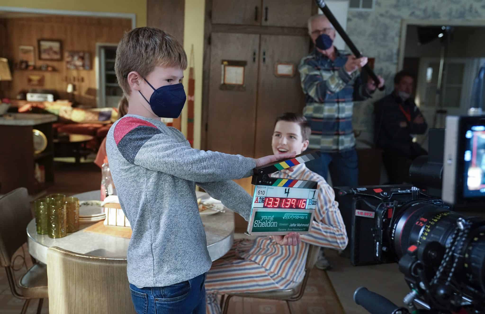 YOUNG SHELDON Season 6 Episode 10 Photos Pancake Sunday And Textbook ...