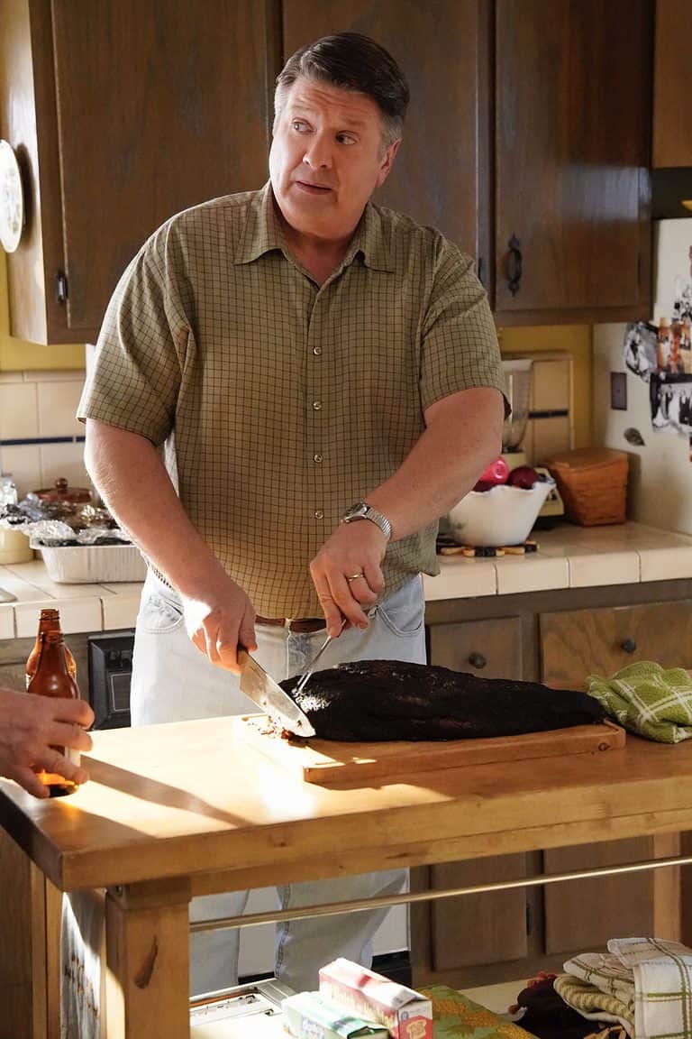 YOUNG SHELDON Season 6 Episode 12 Photos A Baby Shower And Testosterone ...