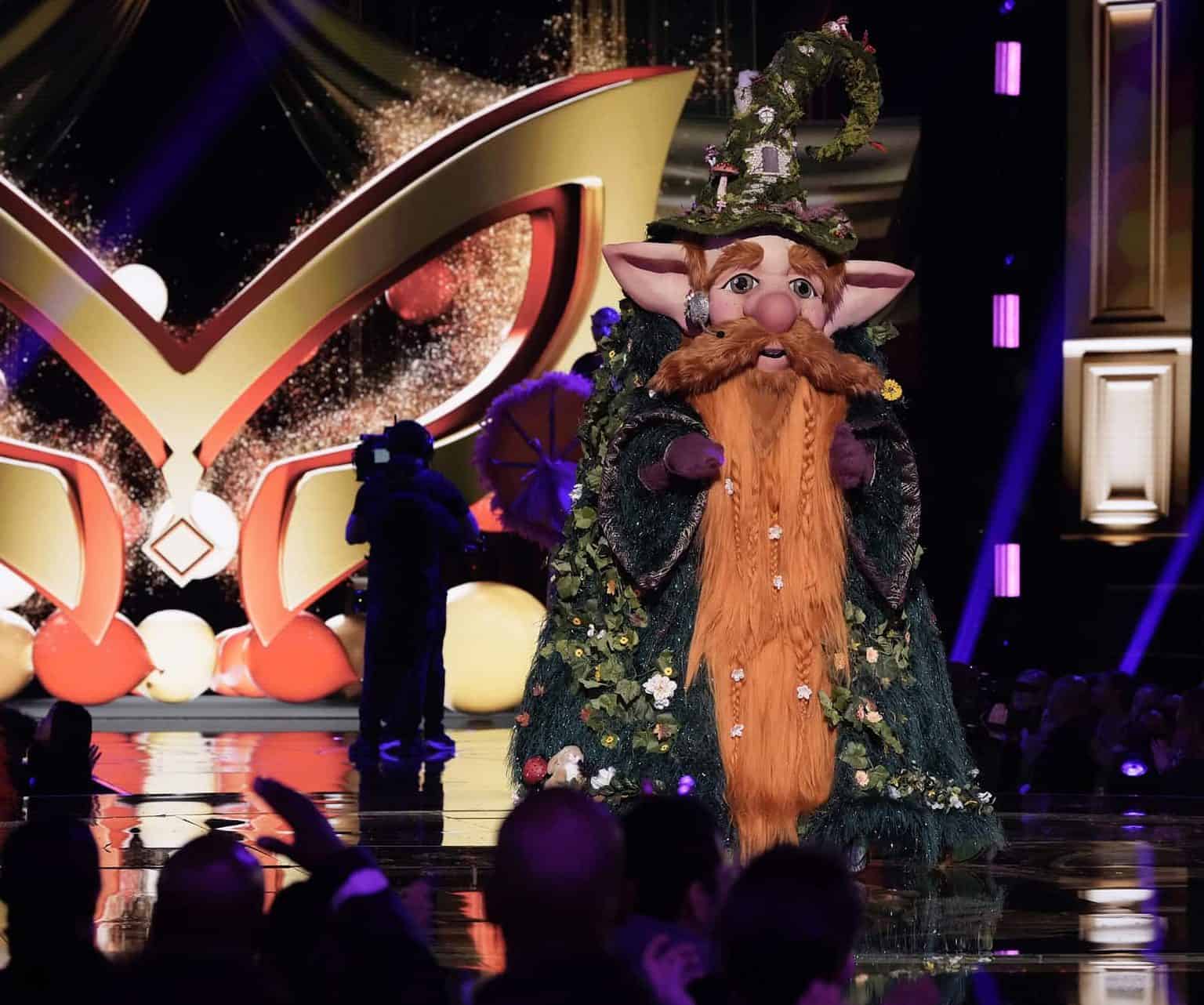 New THE MASKED SINGER Season 9 Episode 1 Spoilers And Photos