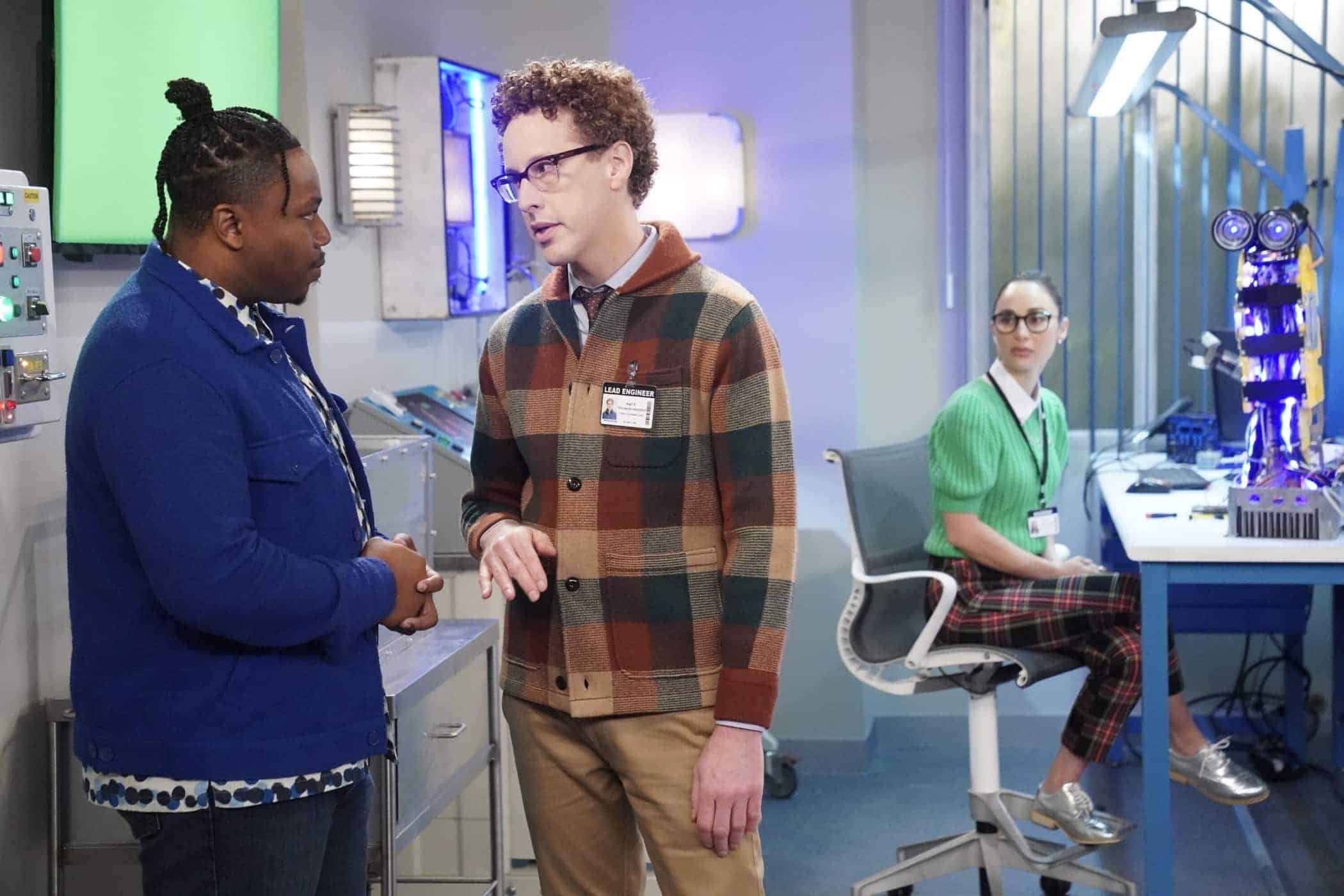 New THE NEIGHBORHOOD Season 5 Episode 14 Spoilers