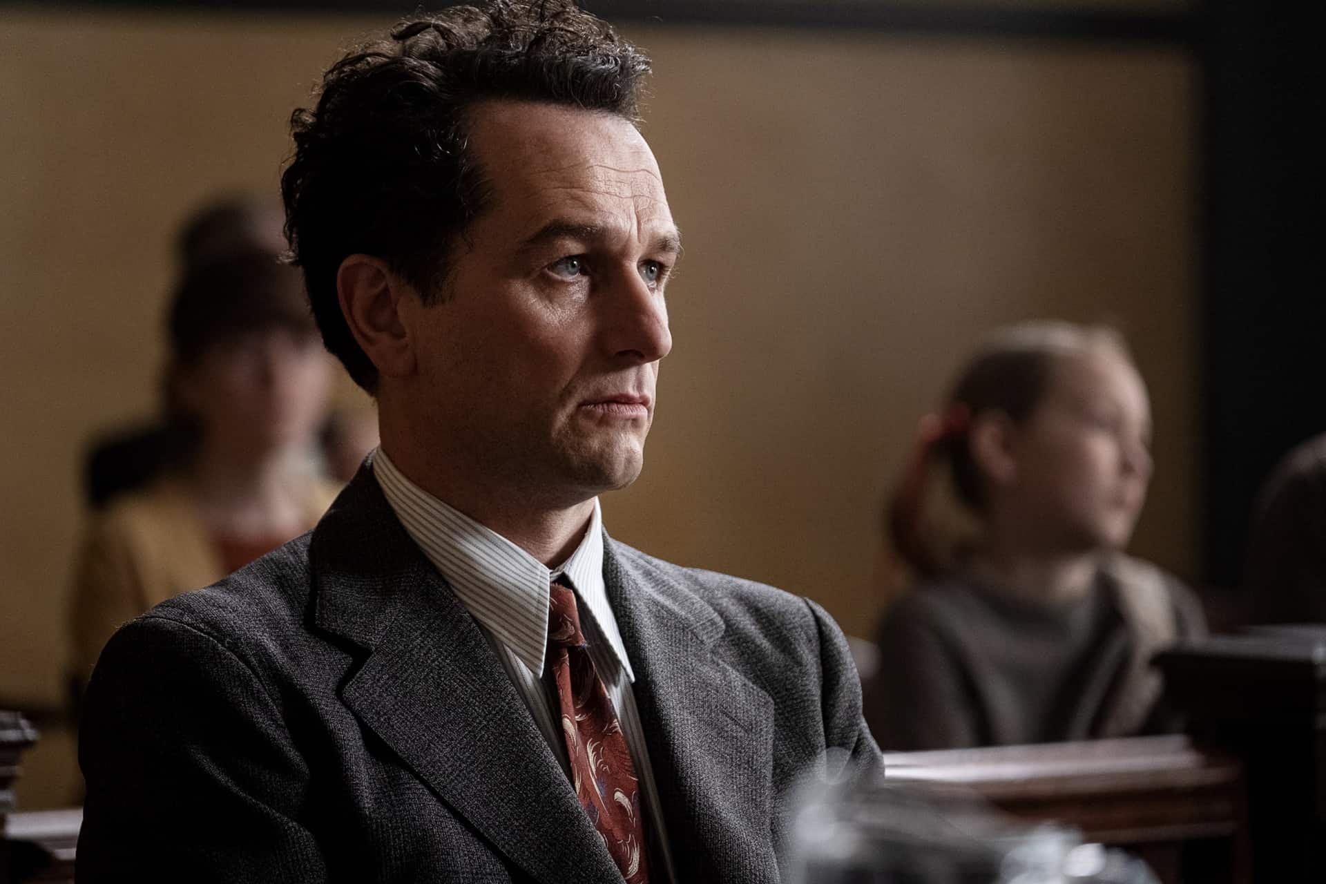 New PERRY MASON Season 2 Episode 1 Photos, Cast, Plot