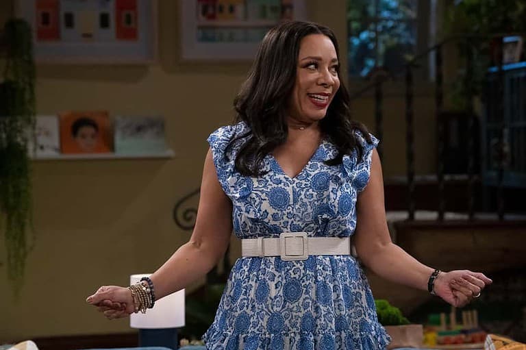 New LOPEZ vs LOPEZ Season 1 Episode 14 Photos, Cast, Plot