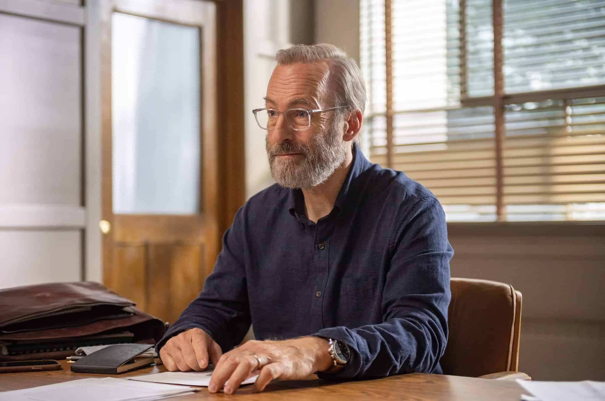 LUCKY HANK Season 1 Episode 1 Photos Pilot | Seat42F