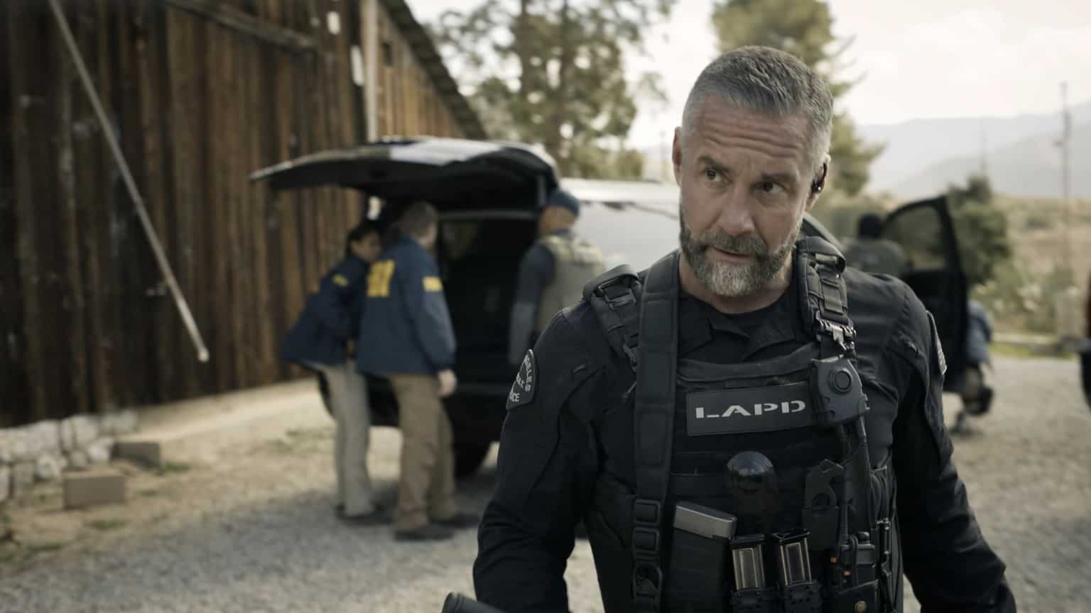 New SWAT Season 6 Episode 17 Photos, Cast, Plot, Spoilers