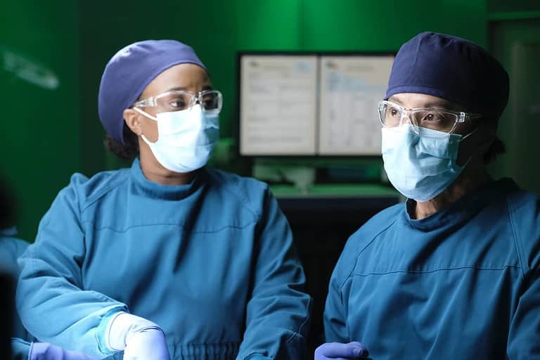 New The Good Doctor Season 6 Episode 18 Photos Cast Plot