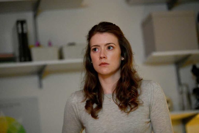 THE IRRATIONAL Season 1 Episode 10 Photos Bombshell | Seat42F