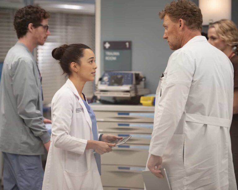 GREY’S ANATOMY Season 20 Episode 4 Photos Baby Can I Hold You | Seat42F